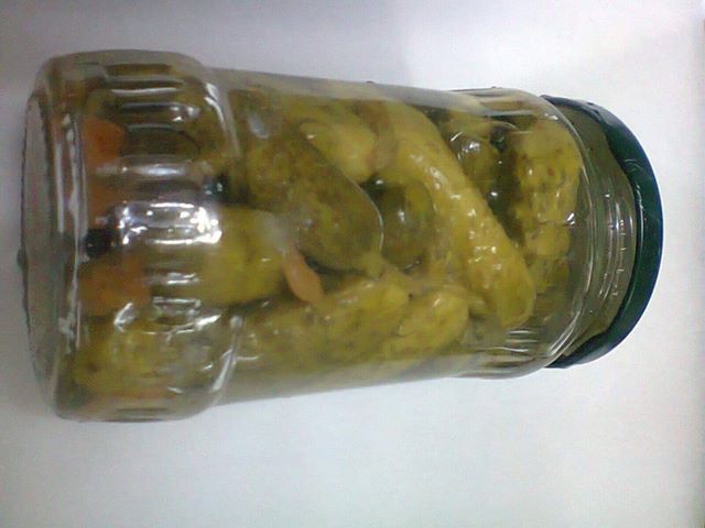 Kastraveca të vegjël turshi ( Receta gatimi nga Saimira ) - Kuzhinaime.al